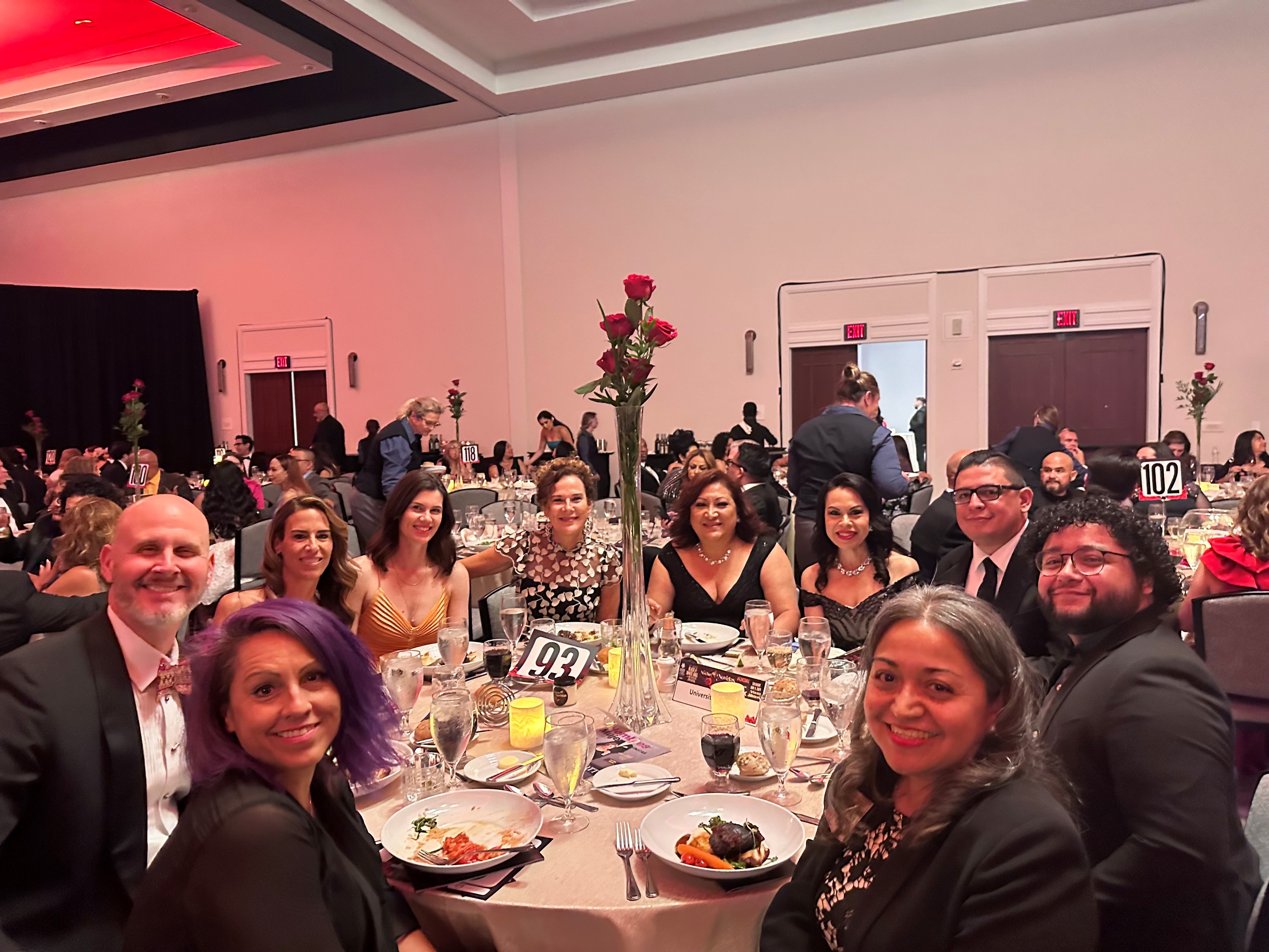 Annual Hispanic Chamber of Commerce event celebrates contributions to ...